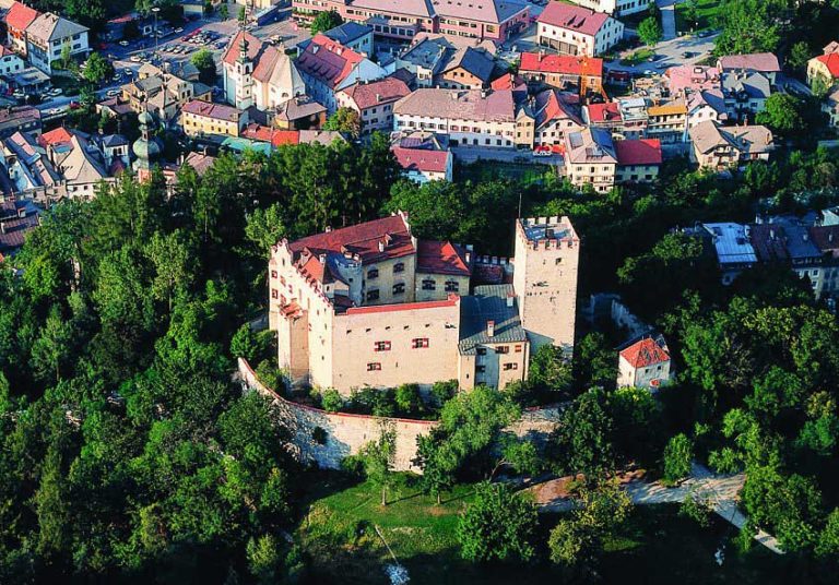 RIPA - Das Messner Mountainmuseum in Bruneck - Garni Florian